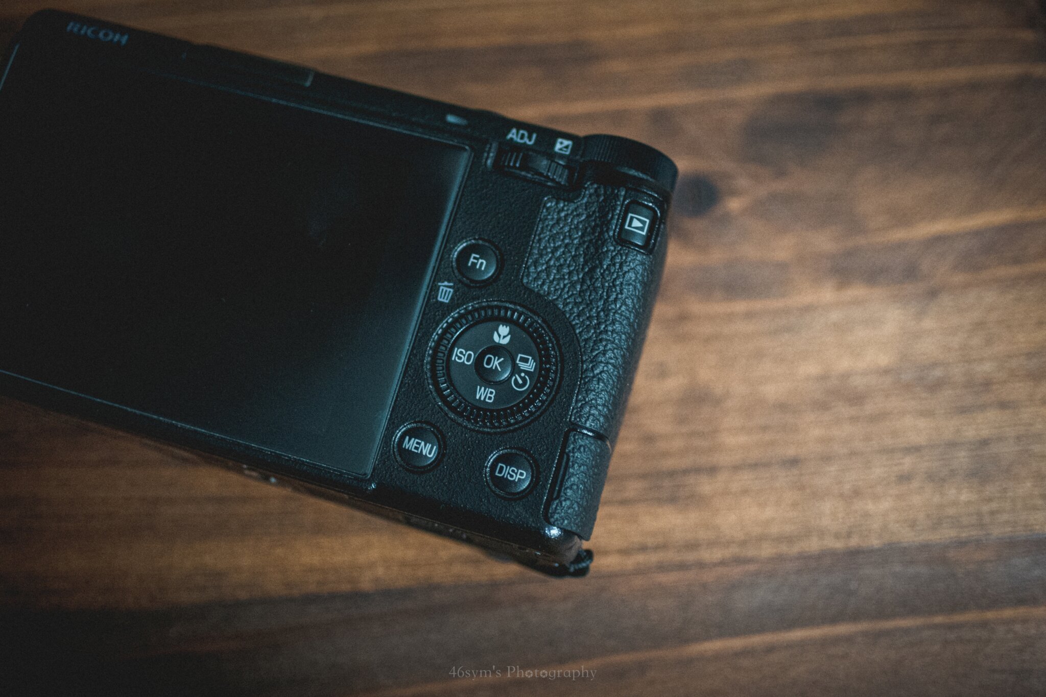 RICOH GR IIIx (GR3x) レビューと作例写真 | KOTOBAKO - コトバコ